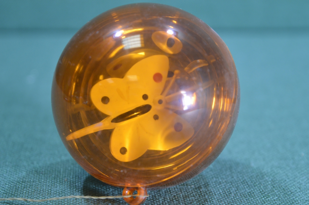 Купить Игрушка елочная "Шар с бабочкой, вращающаяся бабочка ...