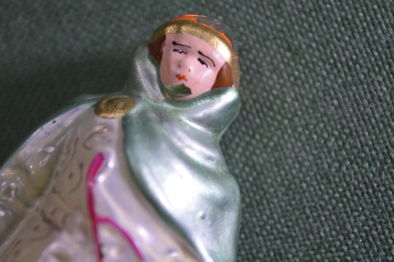 Купить Елочная стеклянная игрушка Князь Гвидон Сказка о царе Салтане Стекло прищепка СССР