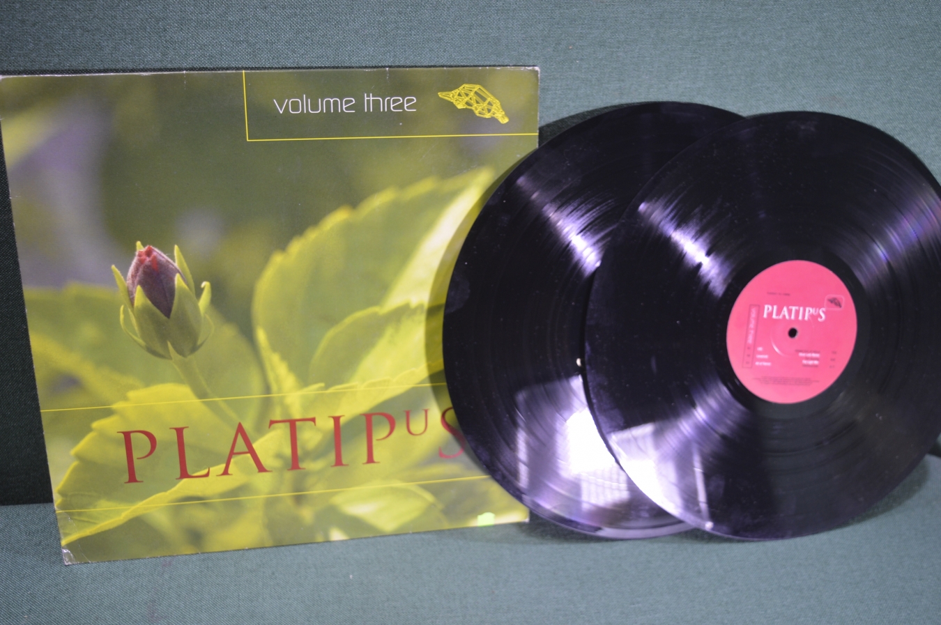 Купить Винил, пластинка 2 lp "Platipus Various Volume Three". UK 1997 в ...