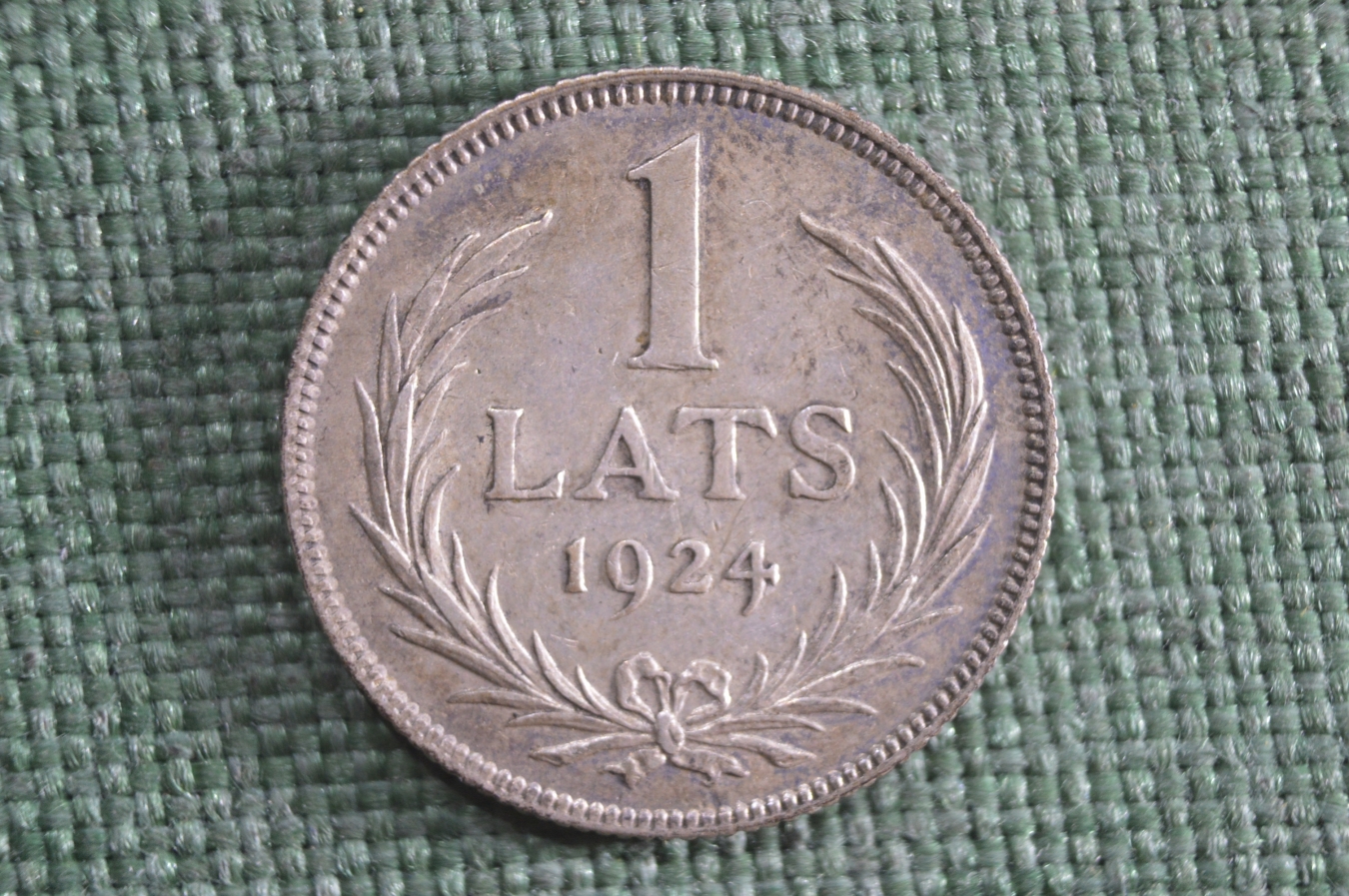 Купить Монета 1 лат 1924 года, Республика Латвия. Lats, Republika ...