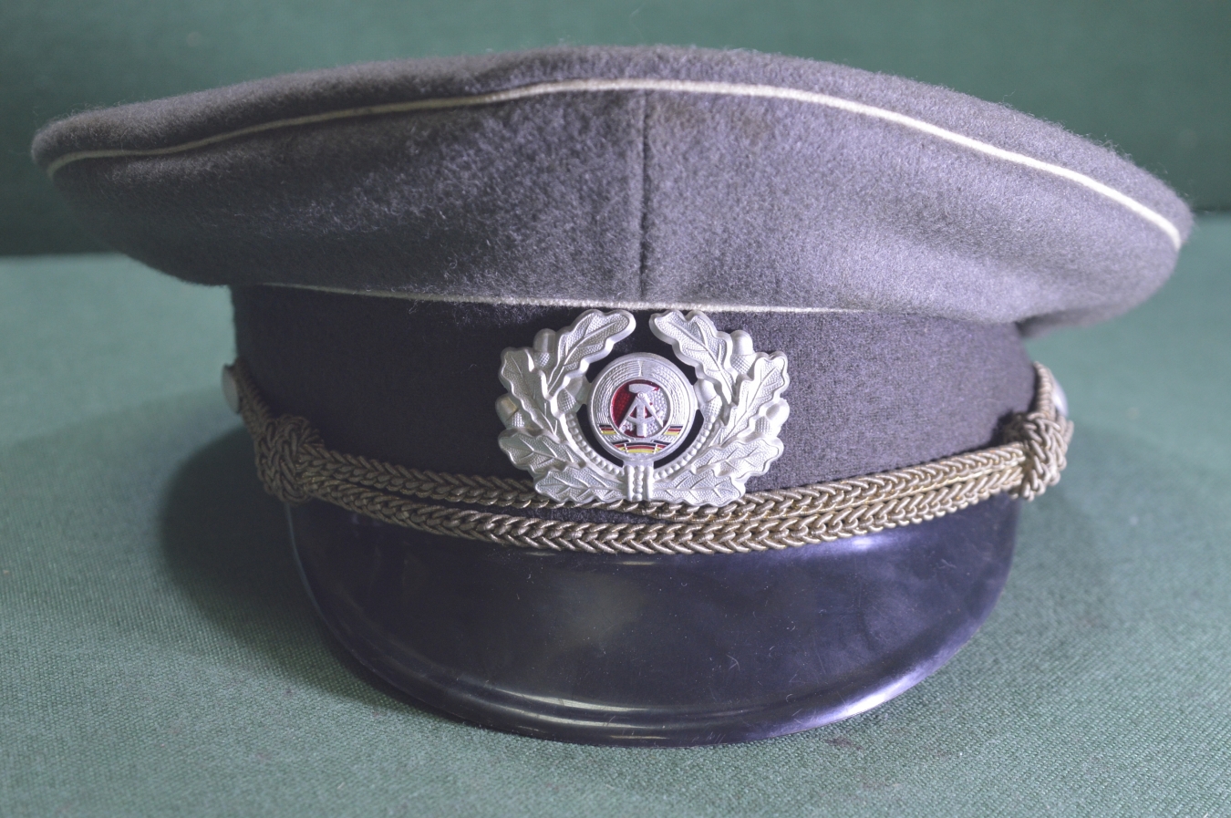 Купить Фуражка военная с кокардой бундесвер. Германия. ГДР. в интернет ...