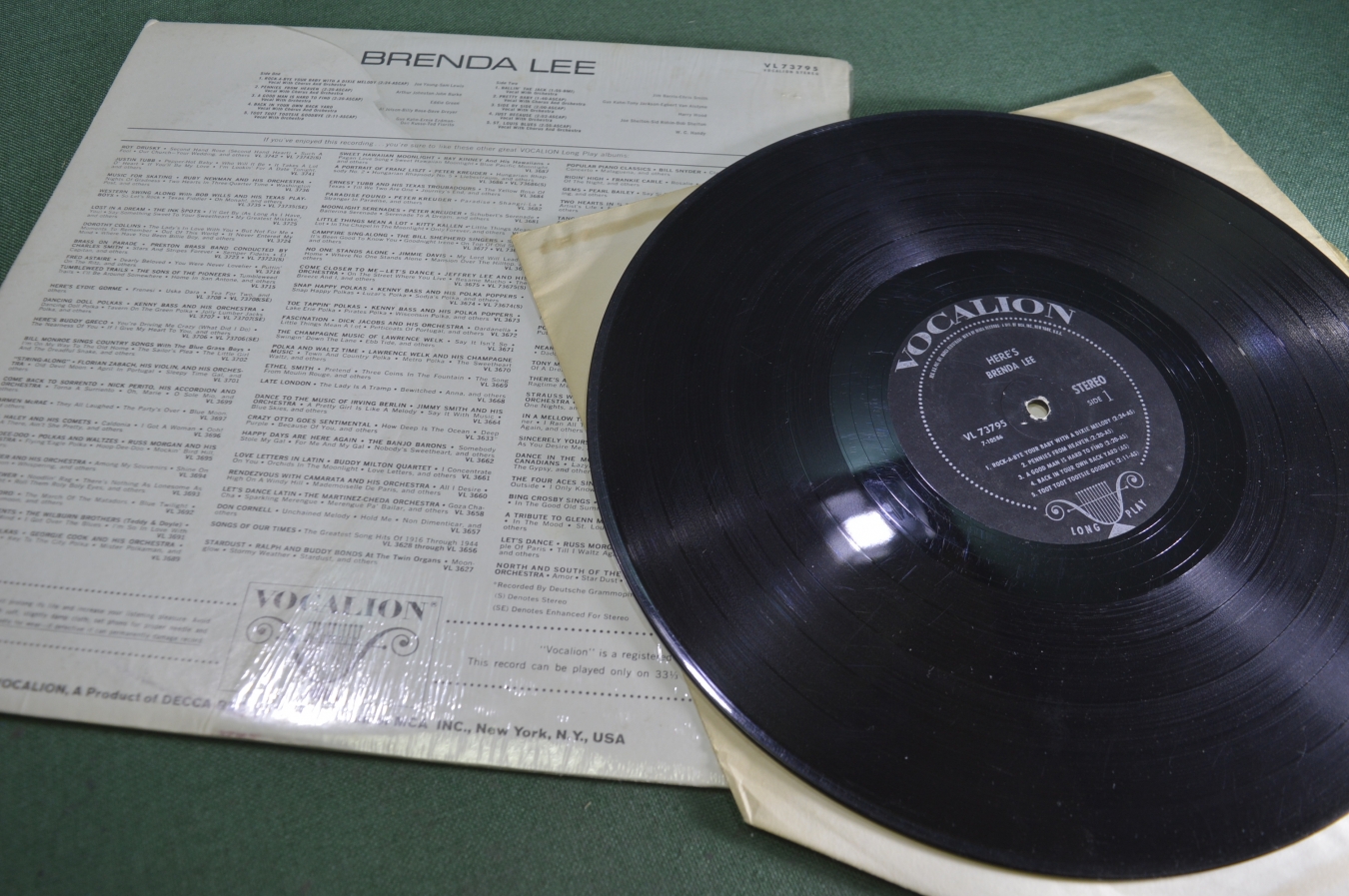 Купить Пластинка виниловая "Here's Brenda Lee. Бренда Ли". Vocalion ...