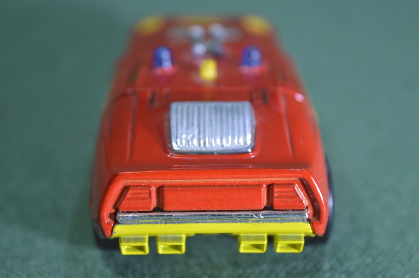 Купить Машинка модель Matchbox Speed Kings "Blaze Trailer Shovel Nose ...