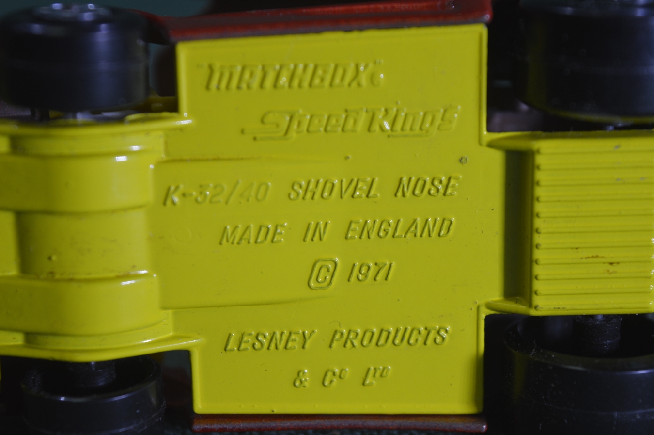 Купить Машинка модель Matchbox Speed Kings "Blaze Trailer Shovel Nose ...