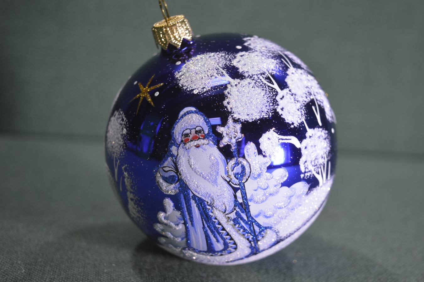 Купить Елочная игрушка из стекла Шар N 6 Дед Мороз Шарик стекло Клин Елочка в интернет