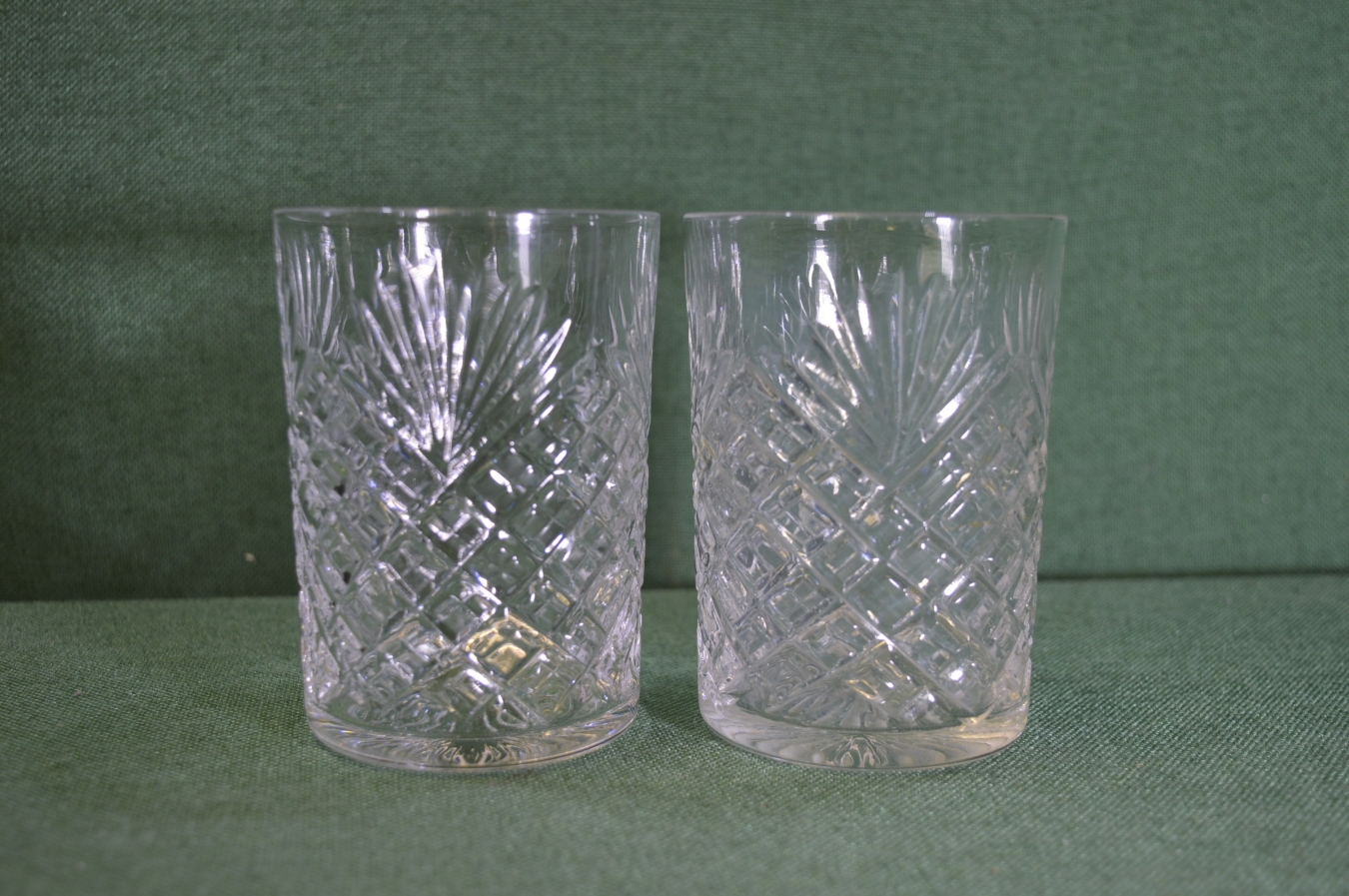 Купить Стаканы (2 шт). Стекло, хрусталь. СССР. в интернет-аукционе HabarTorg. Стаканы (2 шт ...
