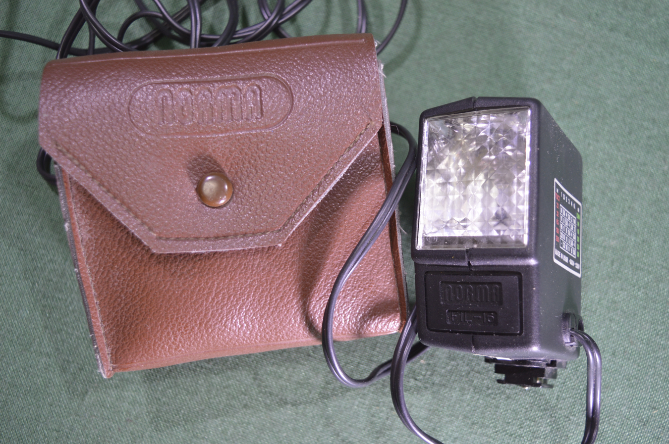 Купить Электронная импульсная фотовспышка "Норма" (Norma) FIL-16 ...